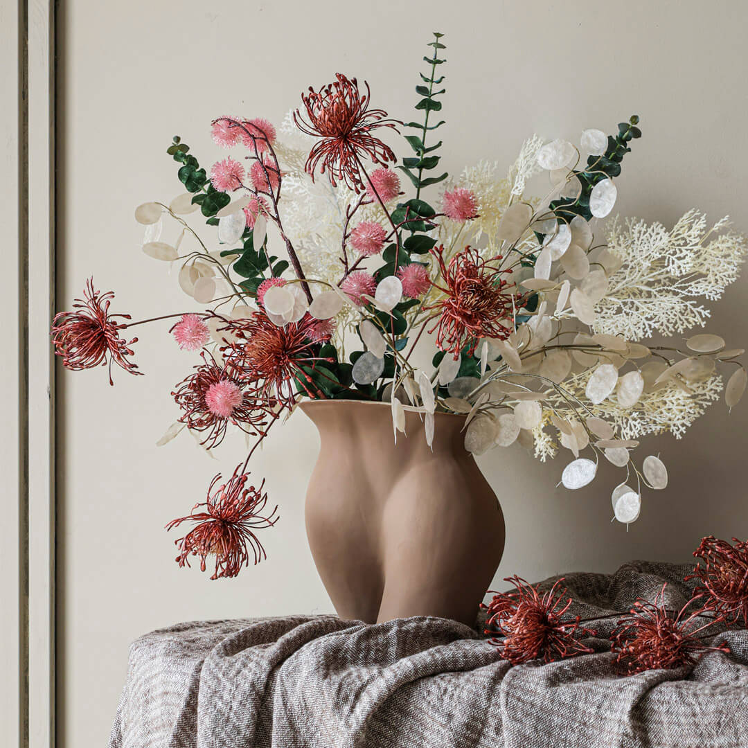 The Best Flower Vases For Your Home | Rockett St George