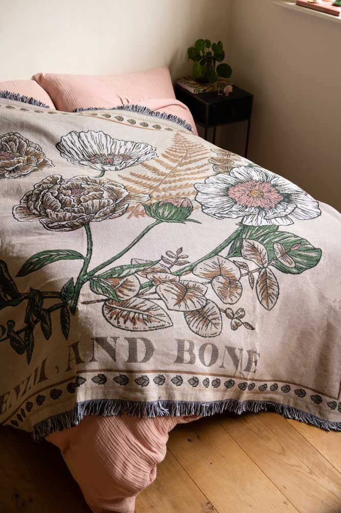 Denim & Bone Scandi White Woven Cotton Throw | Rockett St George