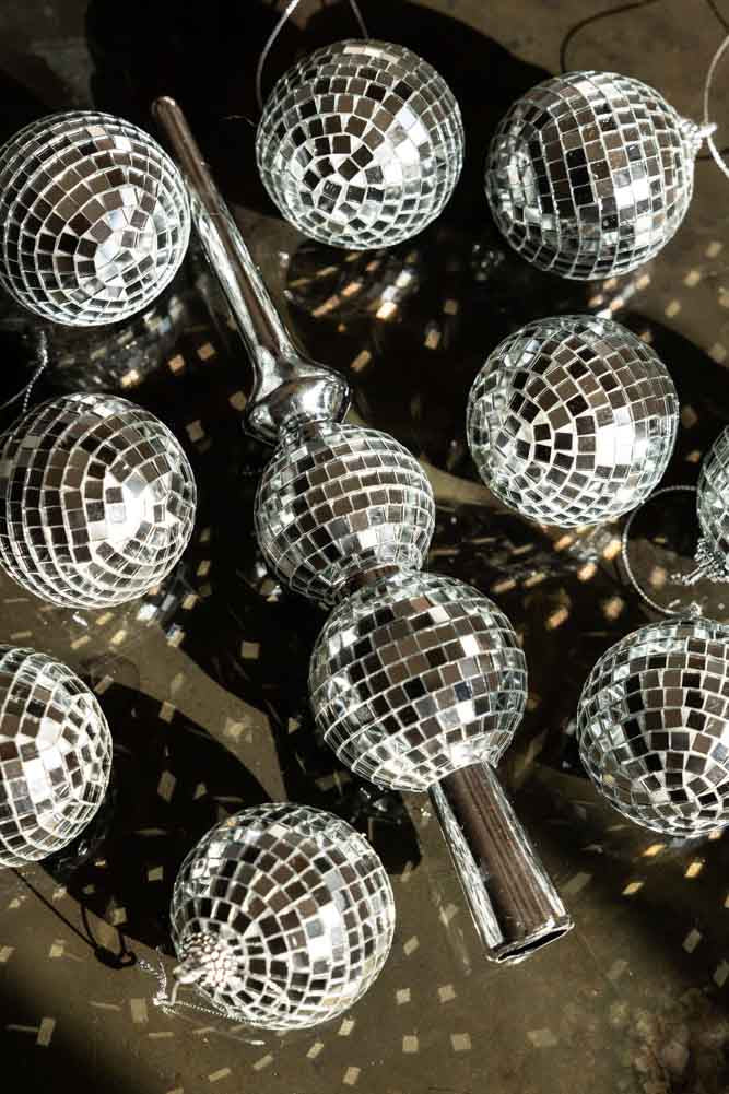 Silver Disco Ball & 10 Disco Ball Christmas Tree Decoration Set ...