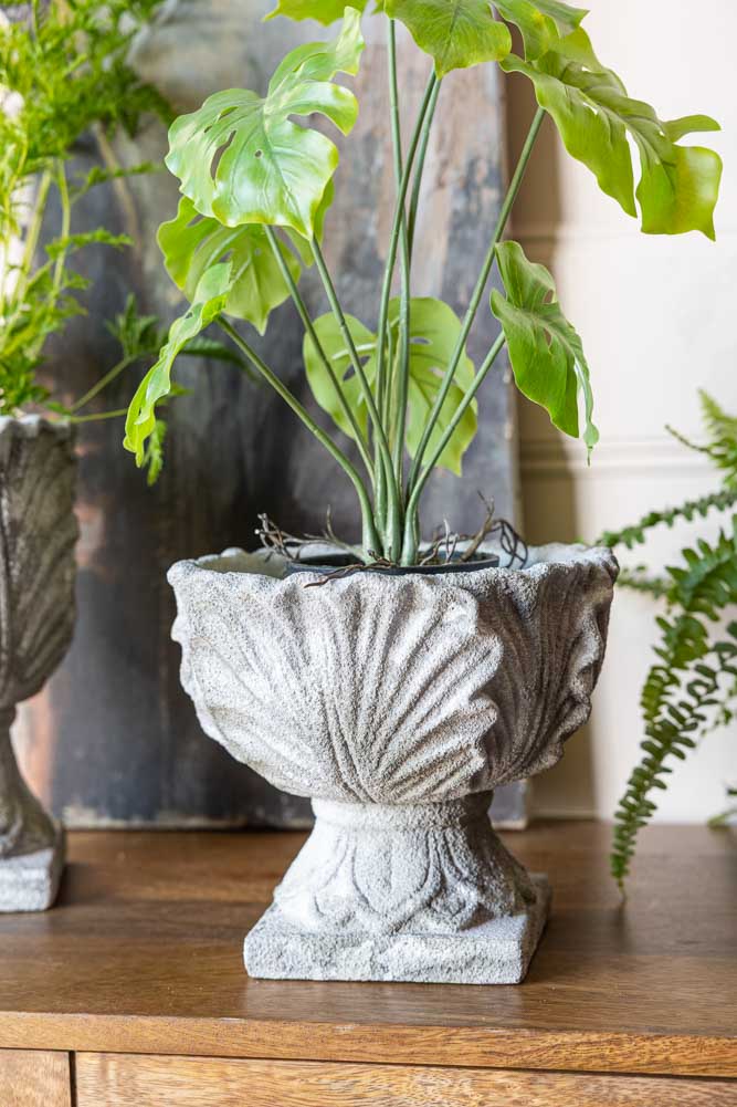 Traditional Detailing Style Planter - Wide | Rockett St George